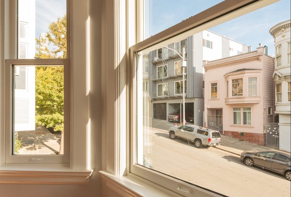 A Transition from Gas to All-Electric - Build It Green